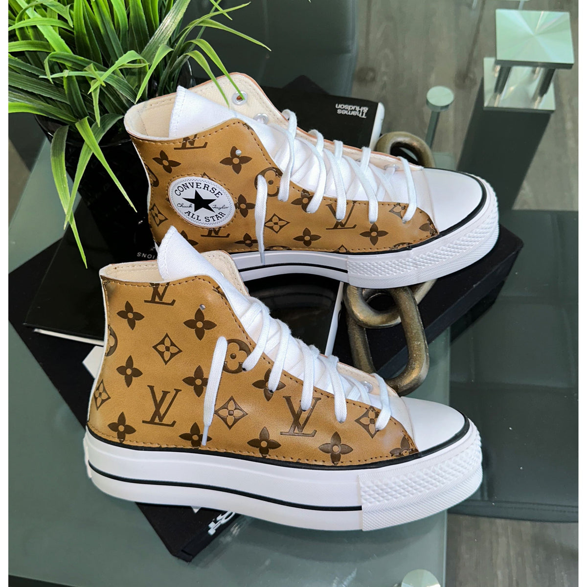 Vintage Luis Platform Converse – Elevated Studioz